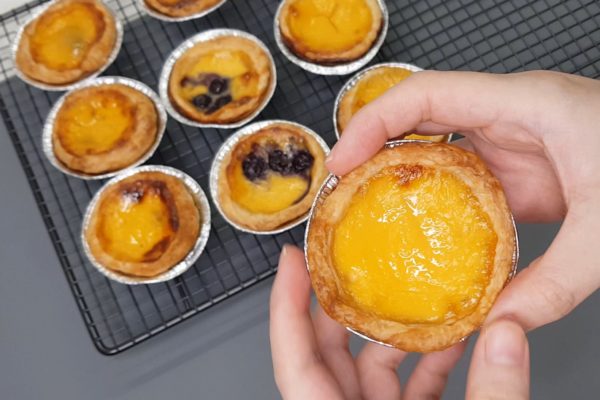 4 Ingredient Portuguese-style Flaky Egg Tarts – LaabiCook